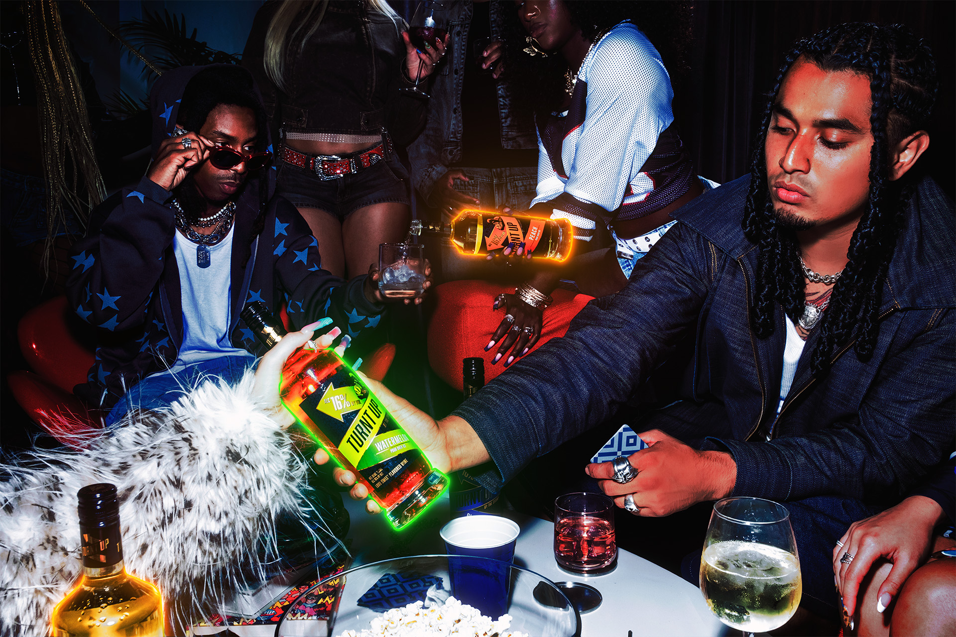 Turnt Up Tailgate: Flavors, Coolers & Easy Party Serving Tips - Turnt Up